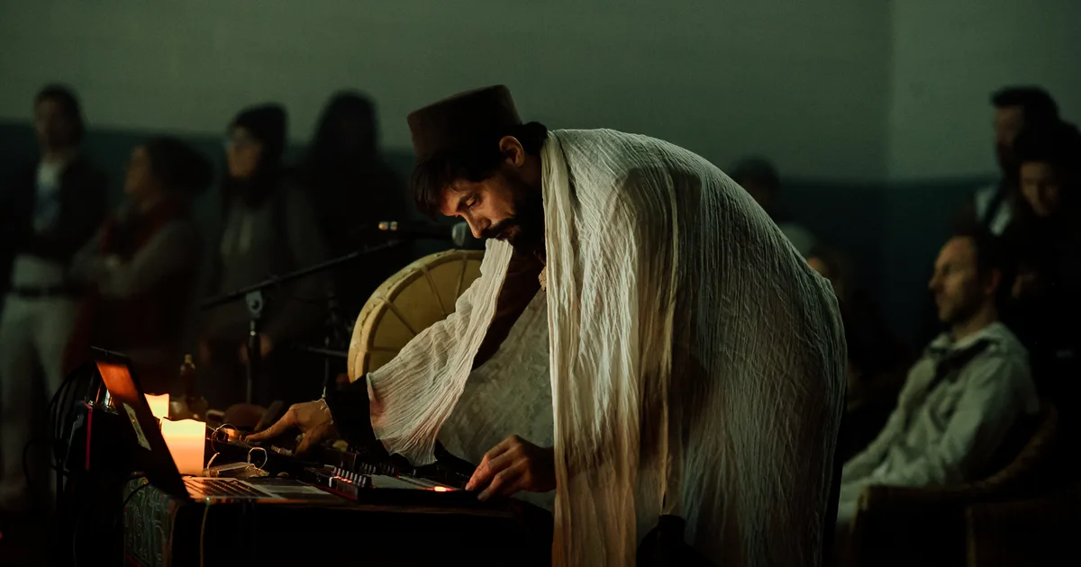 Vincent Moon — ADE