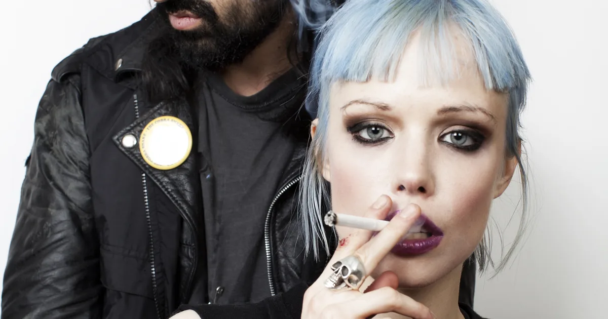 Crystal Castles Crystal Castles Plan New Album For Summer – Beats