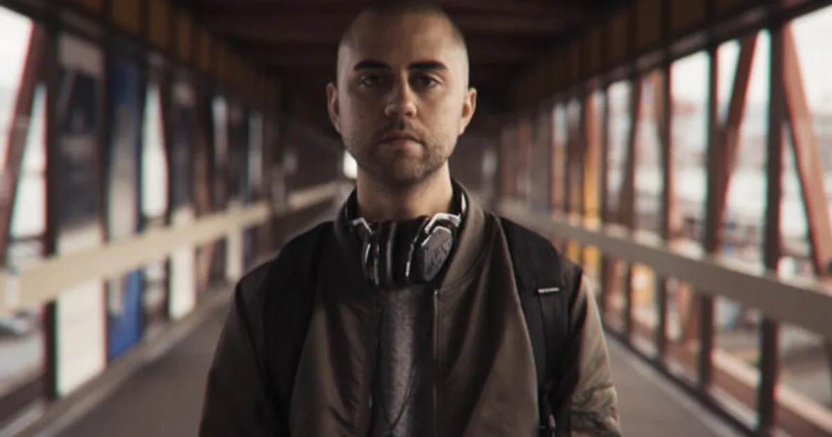 Gavin Johnson — ADE