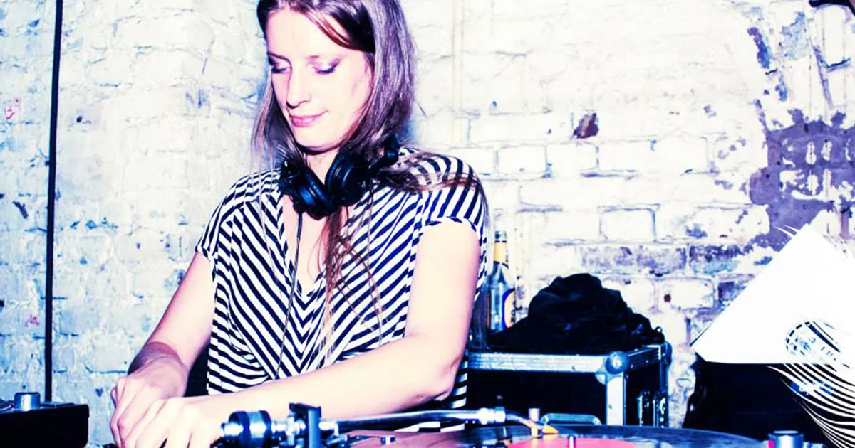 Sonja Moonear — ADE