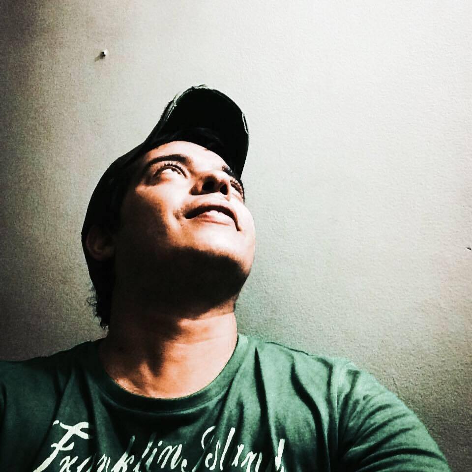 Kamilo Sanclemente — | ADE