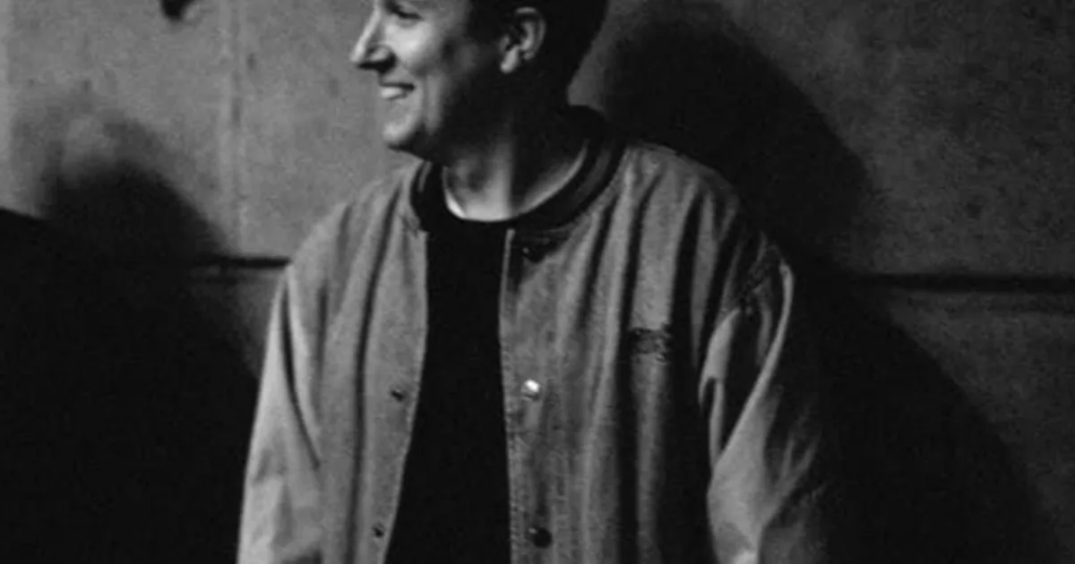 Oliver White — ADE